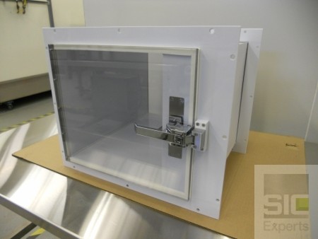 Plastic laboratory pass through SIC30750 - SIC Experts